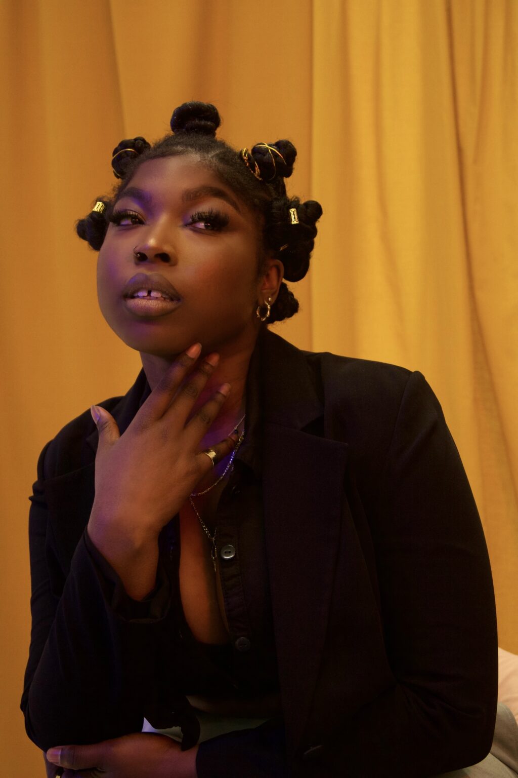 Kemi Ade... "A VIBE" - The Blues Project