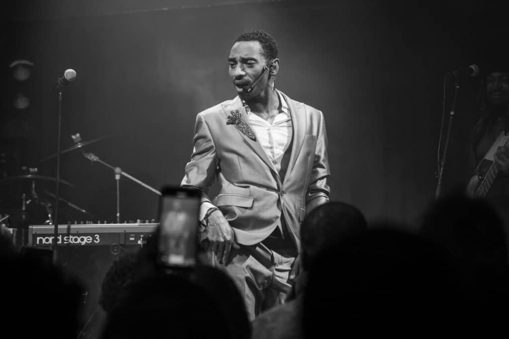 Varnish La Piscine drives the 'Love Boat', Kemi Ade, ENNY, Kadeem ...